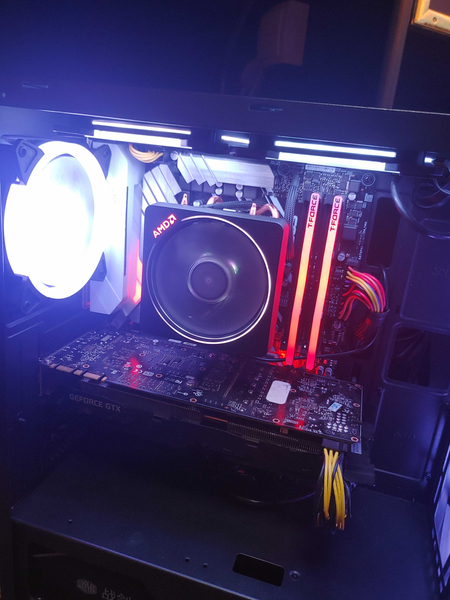 Кулер AMD Wraith Prism
