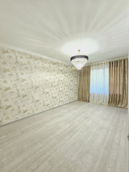 Чилонзор 11 3/3/4 балкон 1,5×3 все разделни 65 м² Иняз, Низомий, якин