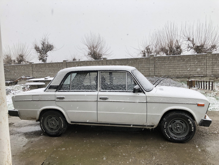 Ваз 2106 сотилади