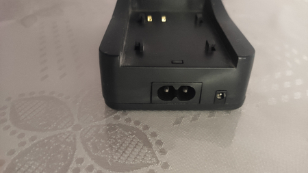Зарядчик Sony NP-F970