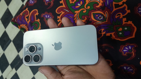 Iphone 15 pro 128gb 89yomks 323 sikl
