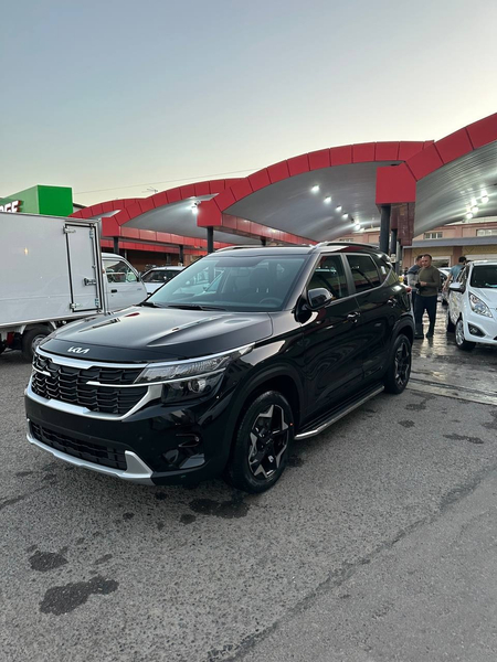 Kia seltos yangi 2024