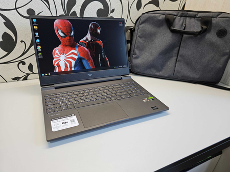 ПРОДАМ Lenovo V15 G2/ALC Ноутбук Ryzen™ 3-5300U/8GB/256SSD/15.6