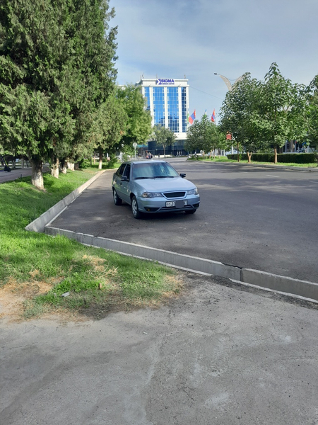 Продам машину нексия 2 донс 1.6.
