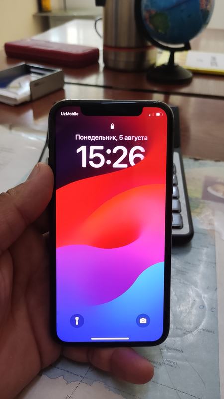 iphone 11  pro 256lik LL/A 74 yomkost