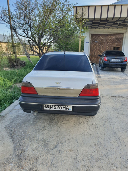 Nexia 1 sotiladi sonis tranblor mator xadavoy qilingan ishi yoq minasz