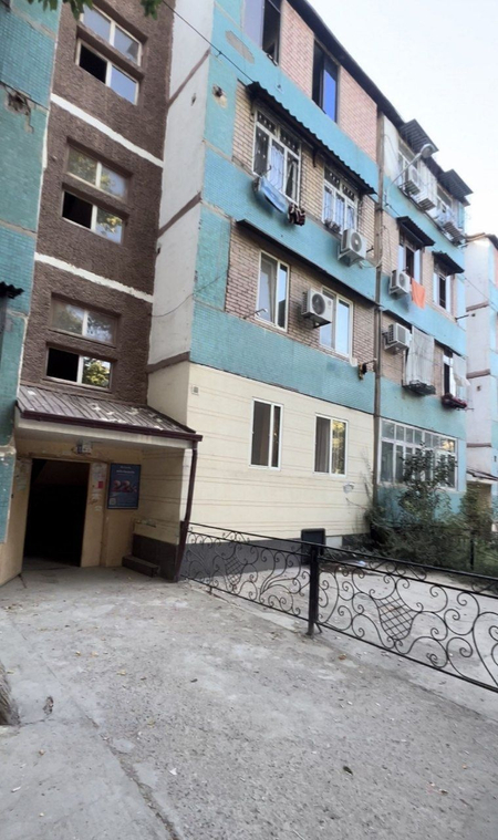 Yunusobod 6KV 2/1/4 Sotiladi