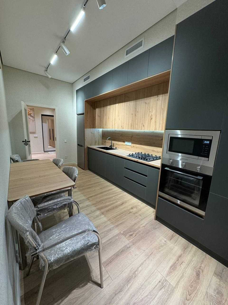 продается 1/5/8
НОВОСТРОЙКА/Luminar House
На Шота Русставели