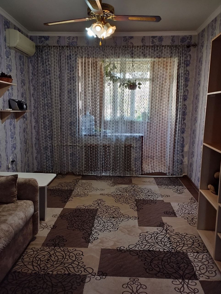 Юнусабад 13 3/4/4 по линии метро