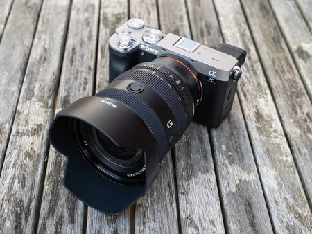 Sony Alpha 7C беззеркальная камера с объективом Sony 35mm f1.4 GM
