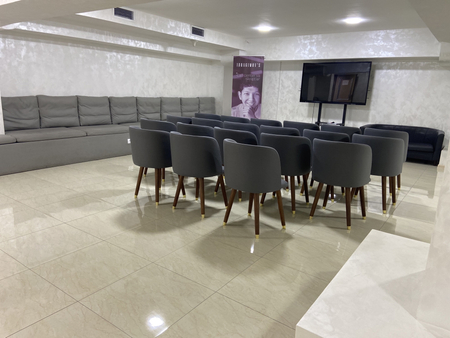 Аренда Срочно подвальное помещени 186 кв Амир темура.