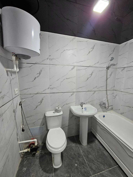 2 xonali 50m² 4-qavat uy sotiladi