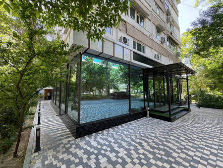 Продается нежилое помещение Ор-р: метро Айбек 105м2
