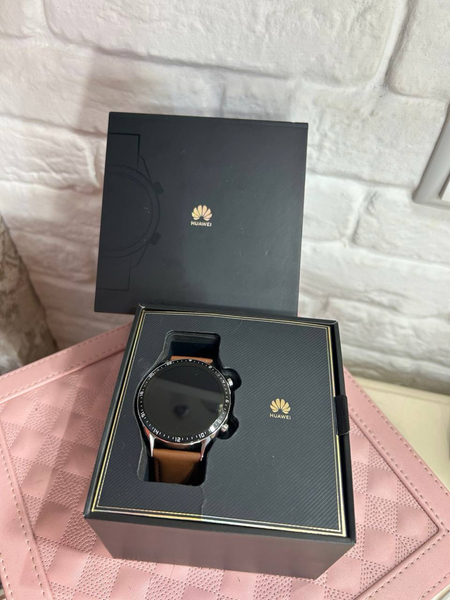 Продам часы Huawei gt 2