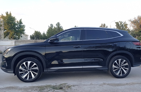 BYD Champion 605