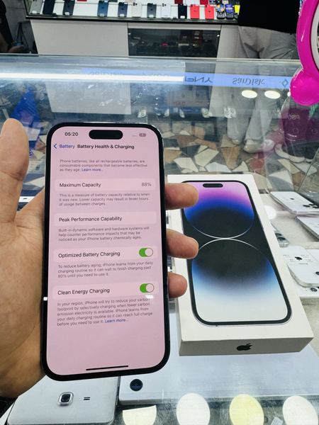 iPhone 14 Pro 128 gb purple
