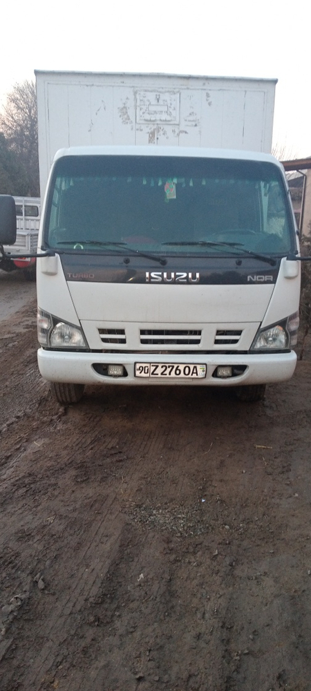 Isuzu mishga tayyor