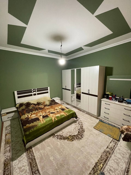 SROCHNO Xovli sotiladi ,shahardan xovli sotiladi, Продается дом