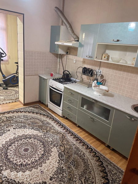 Срочно  прадам квартиру массив Куйлюк-1  1/3/4. Гарит  37000$