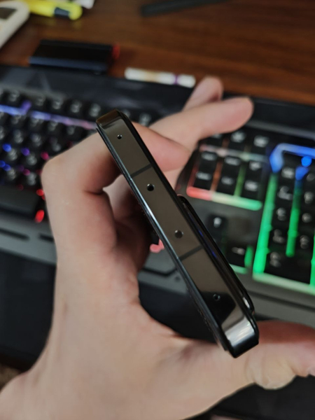 Xiaomi mi 13 12/256 flagman