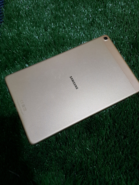 Samsung Tab A planshet sotiladi