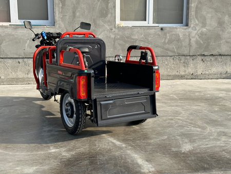 Elektro skuter mini gurzavik