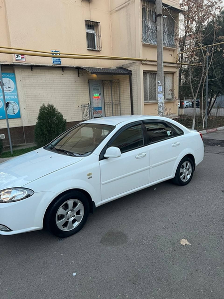 Jentra 2016 yil 2 poz Жентра 2016 2 позиция