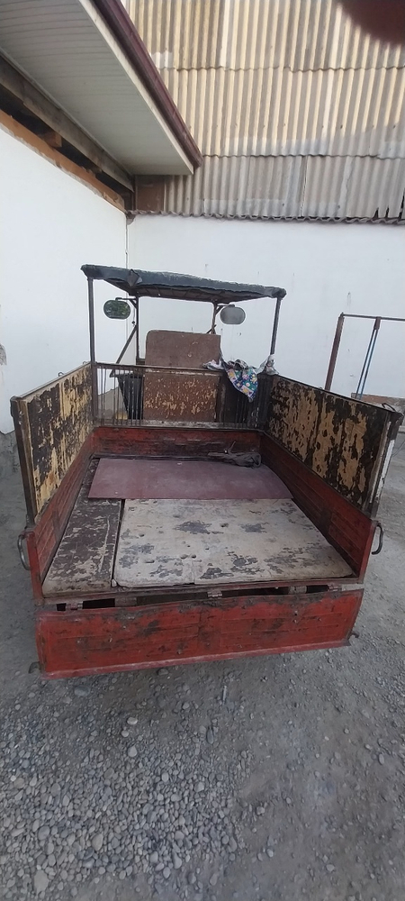 Муравей 1992 йил