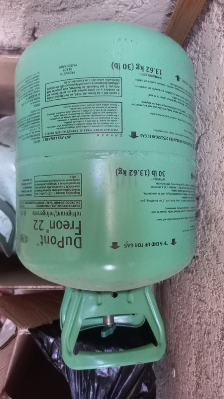 Freon pustoy balon