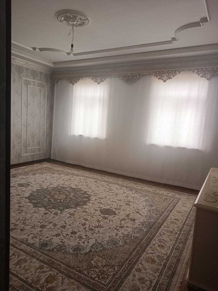 Uch Qahramonda hovli sotiladi 0404