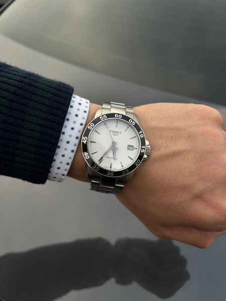 Продам оригинальный tissot