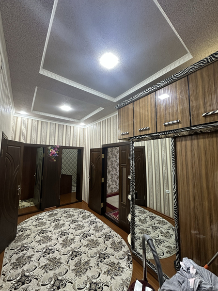квартира 3 хонали 5 чи микрарайон,без агенство