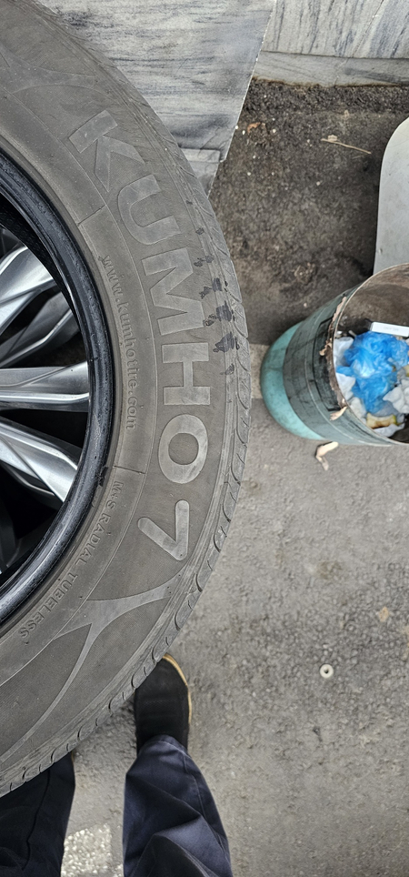 Kumho Solus SA01