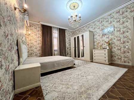 ПРОДАЕТСЯ ДОМ
на Центр Луначарского
4,8 соток