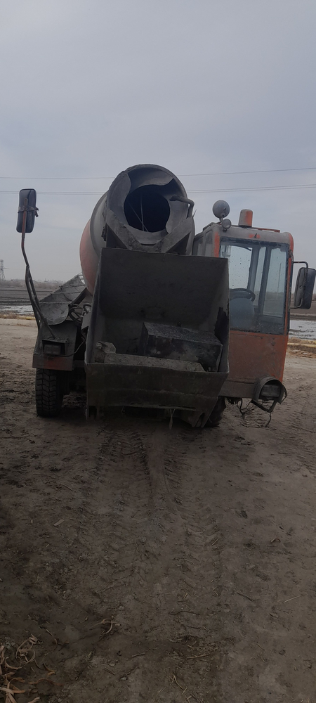 Sifatli beton styashka quyish,Aplavka urish xizmatlari