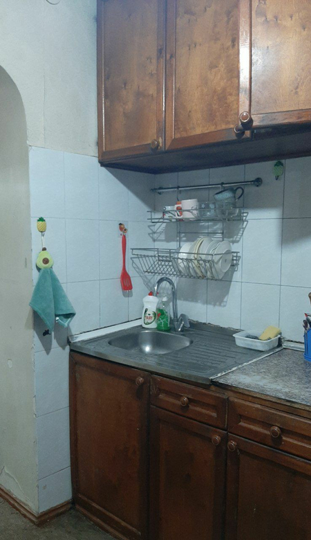 Продается своя 2-комн.квартира у м. М.Горький(БИЙ)Бузбазар 82 000 у.е.