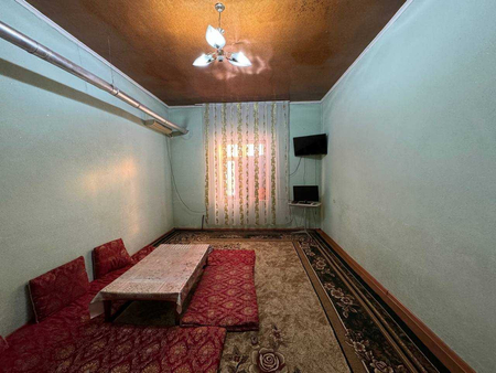 5 sotixli tayyor hovli sotiladi
