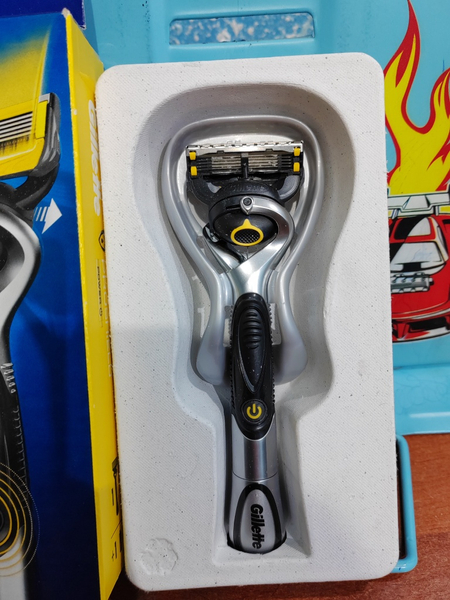 Gillette pro shield köp marttalik Soqol olish uskunasi
