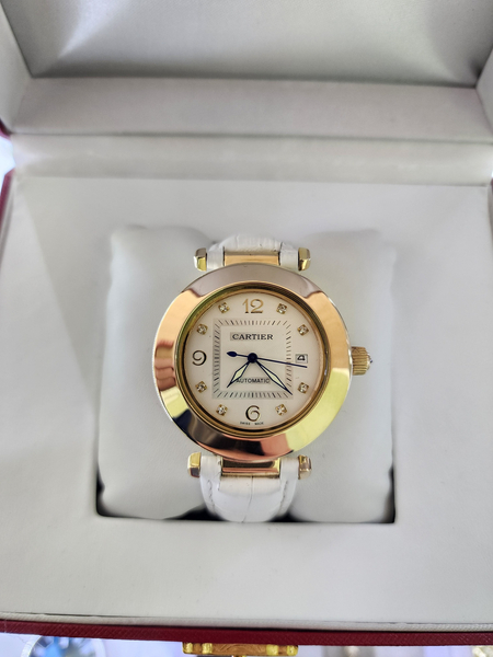 Продаю Золотые часы  Cartier, Новая моделька.
Новая моделька.
