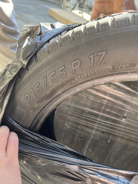 Michelin 215/55/17 35-40 min yurgan