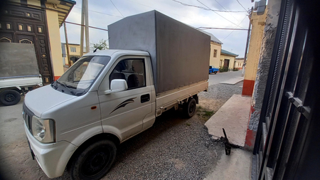 Dongfeng sotiladi holadi zor
