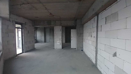 Akay  City бизнес ЖК в центре на Дархане, коробка 82м2 кадастр есть