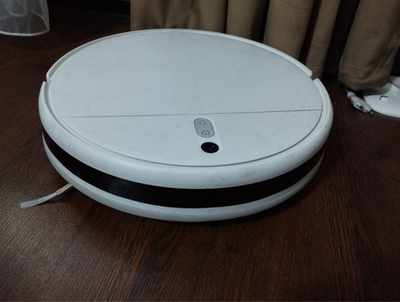 Mi Robot 2 Lite продам срочно робот пылесос