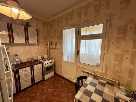 Продается 2 х ком в центре