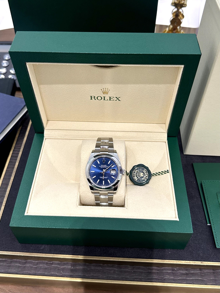 NEW Rolex Datejust 41mm Steel 126300 Blue