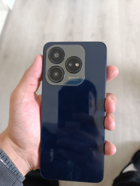 Nubia V60 16/256GB