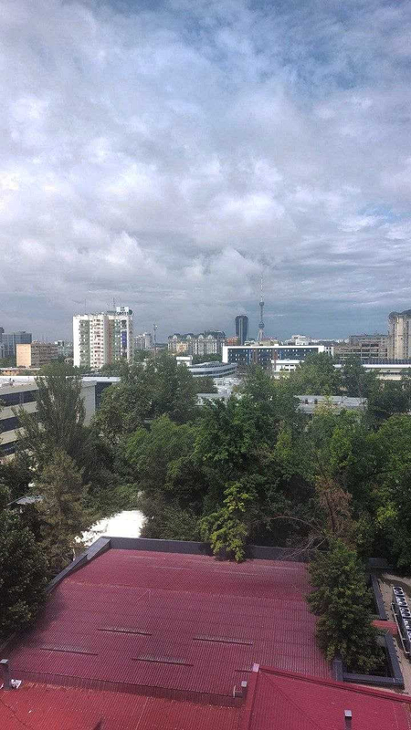 Сдаётся коммерческое помещение 150м в Бизнес центре DIM TOWER! ЮА
