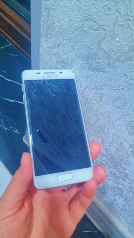 Samsung A 3...2016