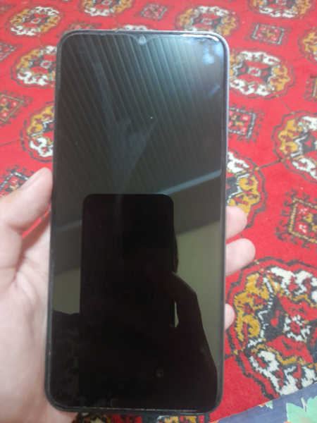 Realmi C35 telefon
