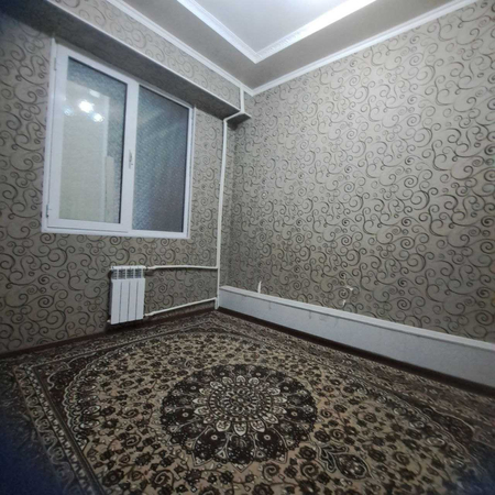 Продается квартира. 2-х переделанная на 3-х комнатную. Янги Хаёт.